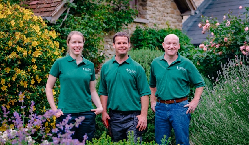 Oxfordshire Garden Maintenance - Nick Boden Professional Garden Care